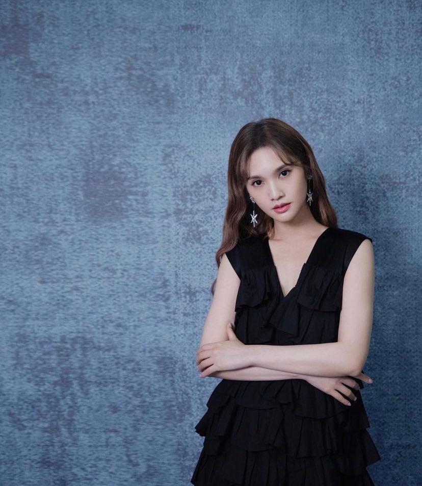 តិចច្រឡំ១៨ឆ្នាំអីទៅ Rainie Yang ឡើងស្រស់ស្អាតដូចទេពធីតា ពេលជិតចូលវ័យ៤០ Trueid