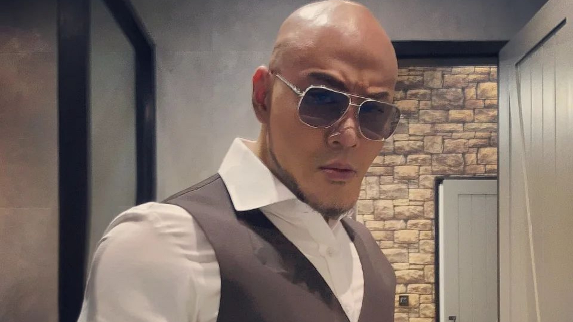 Diduga Ribut dengan Meyden, Ini Kata Deddy Corbuzier - TrueID