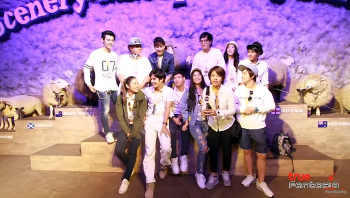 สนุกสนาน กันเองสุด ๆ กับ AF12 ใน EXCLUSIVE Meet & Greet with AF12 by ...