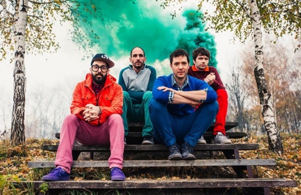 OK GO เปิดตัวมิวสิควิดีโอเพลงใหม่! อยู่ในสภาวะไร้แรงดึงดูด