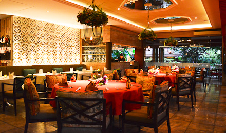 Thompson Restaurant and Wine Bar อาหารไทย กับไวน์ชั้นเลิศ