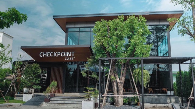 ChekPoint Café คาเฟ่สุดชิลล์ ทรอปิคอลโทนเข้ม เติมเต็มความฟิน