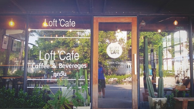 นั่งเพลินที่ Loft'cafe จากบ้านเก่าสู่ร้านใหม่