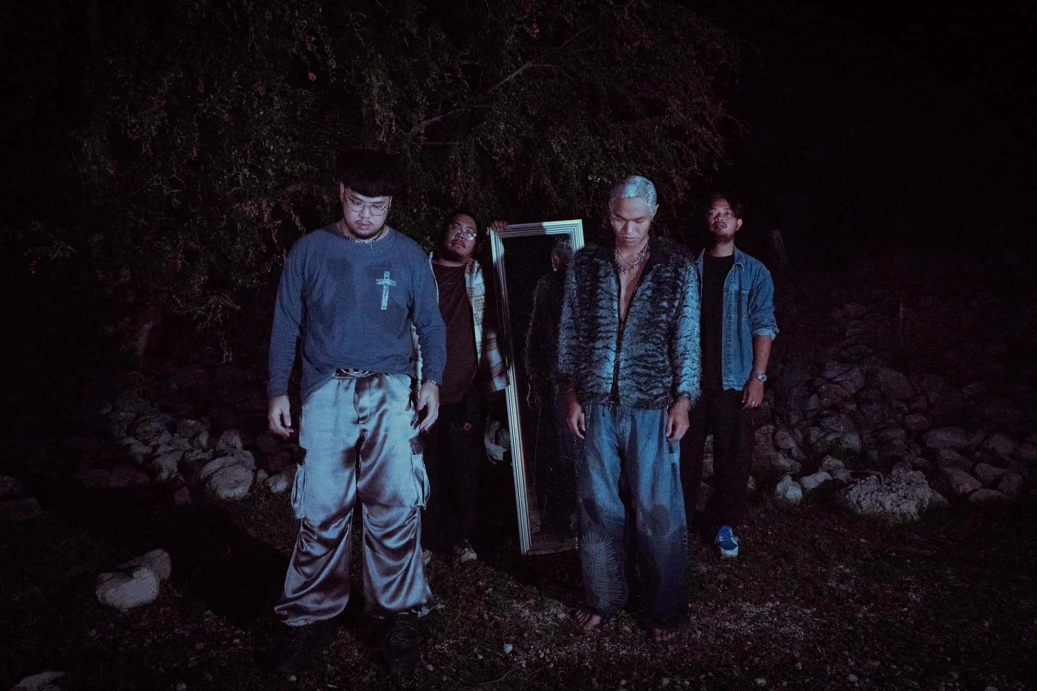 ที่รักใจเย็น (Unsettled) - YENTED ft. BlackHeart , Williams : ในหัวใจของเธอมีเพียงแค่เธอเท่านั้น ...