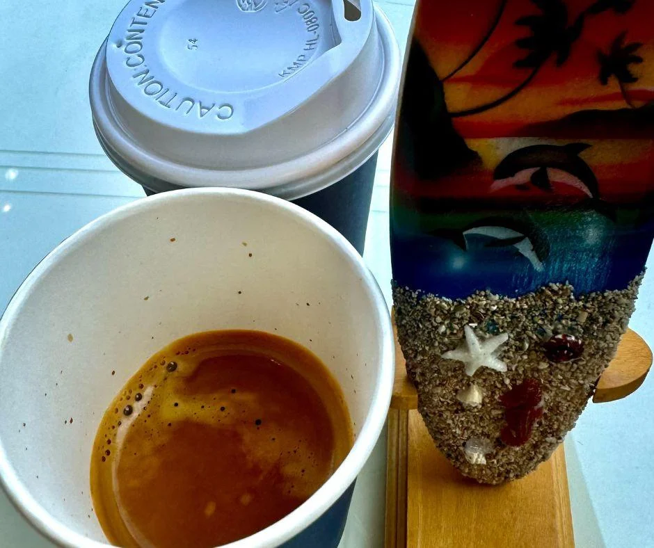 หนุ่ม-สุทน ชวนมานั่งจิบกาแฟริมบึง "Thong Thyme Cafe" บึงนวมินทร์ ถ.ประเสริฐมนูกิจ เขตบึงกุ่ม ...