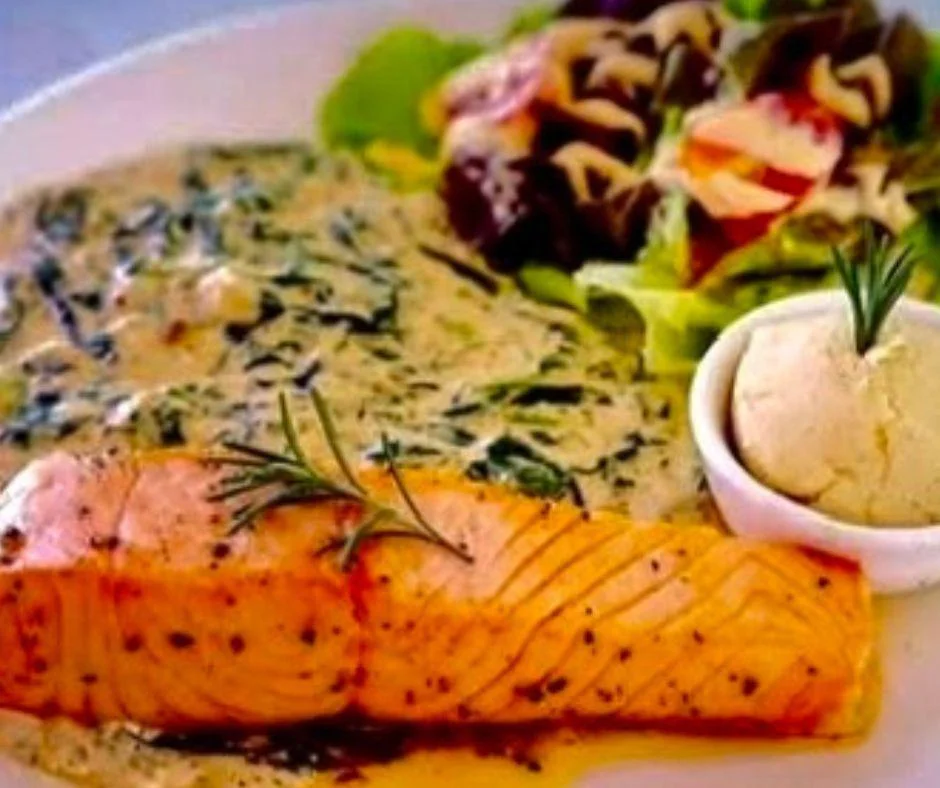 หนุ่ม-สุทน ชวนนั่งจิบกาแฟริมบึง "Date Farm Cafe" อ.ศรีประจันต์ จ.สุพรรณบุรี