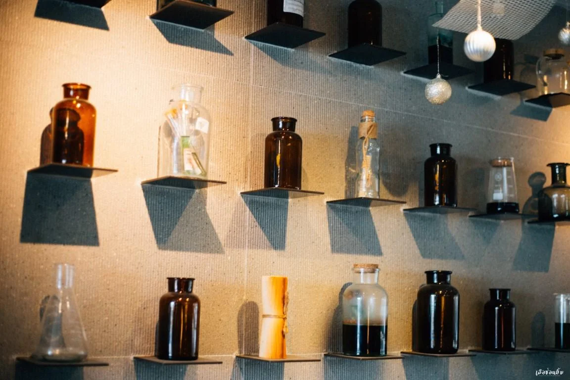 ค่าเฟ่ลับติดทะเล Hidden Lab Cafe วิวหลักล้านที่บางแสน เขาสามมุก