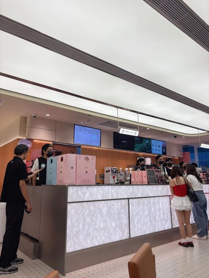 Molly Tea 茉莉奶白 in Thailand - SIAM SQUARE