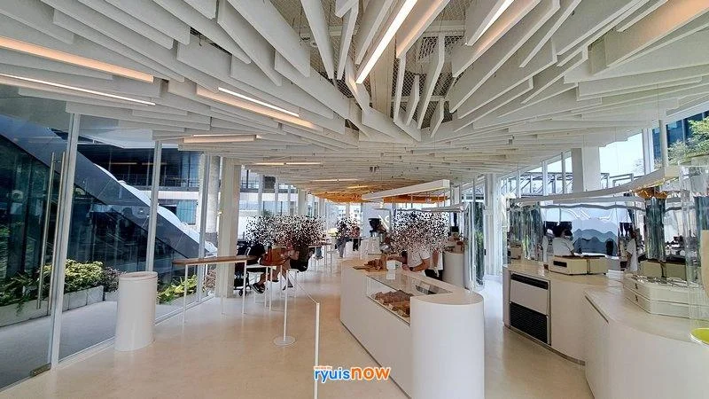 รีวิว Arabica สาขา TDPK สวยจึ้ง! จนต้องแวะมาเช็คอิน
