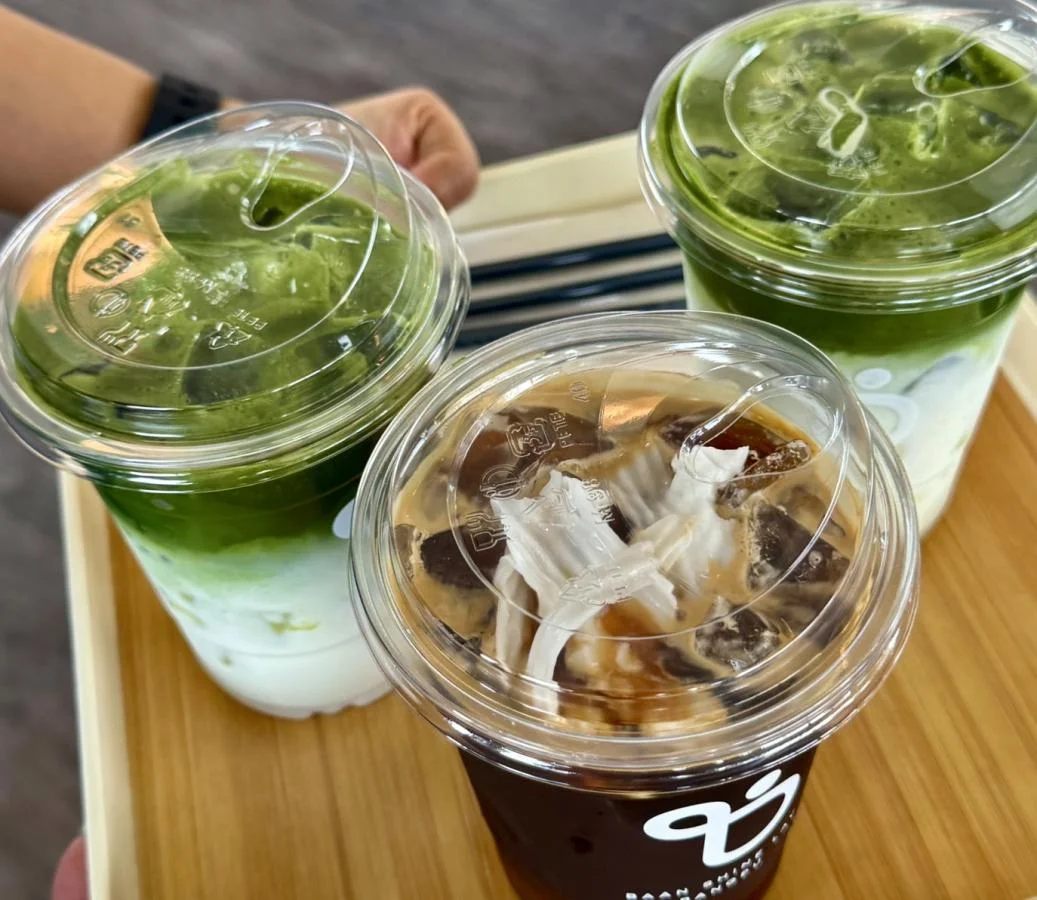 หนุ่ม-สุทน ชวนไปจิบกาแฟสุดชิลบางปู "Baan Shine Lay Bang Pu"