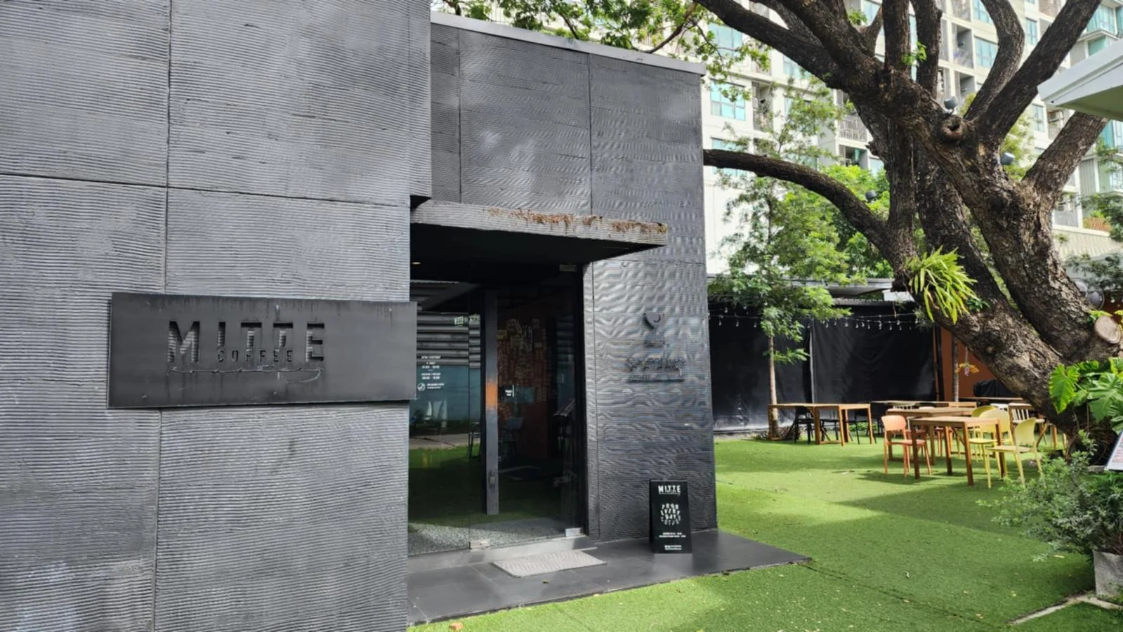 รีวิว Mitte Coffee Roastery คาเฟ่สายลอฟต์เพื่อคอกาแฟ