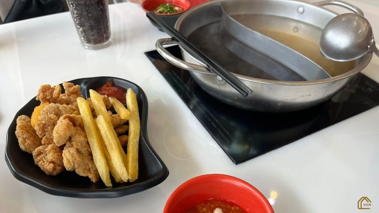 บุฟเฟ่ต์ชาบู สุกี้ตี๋น้อย vs MKสุกี้299฿