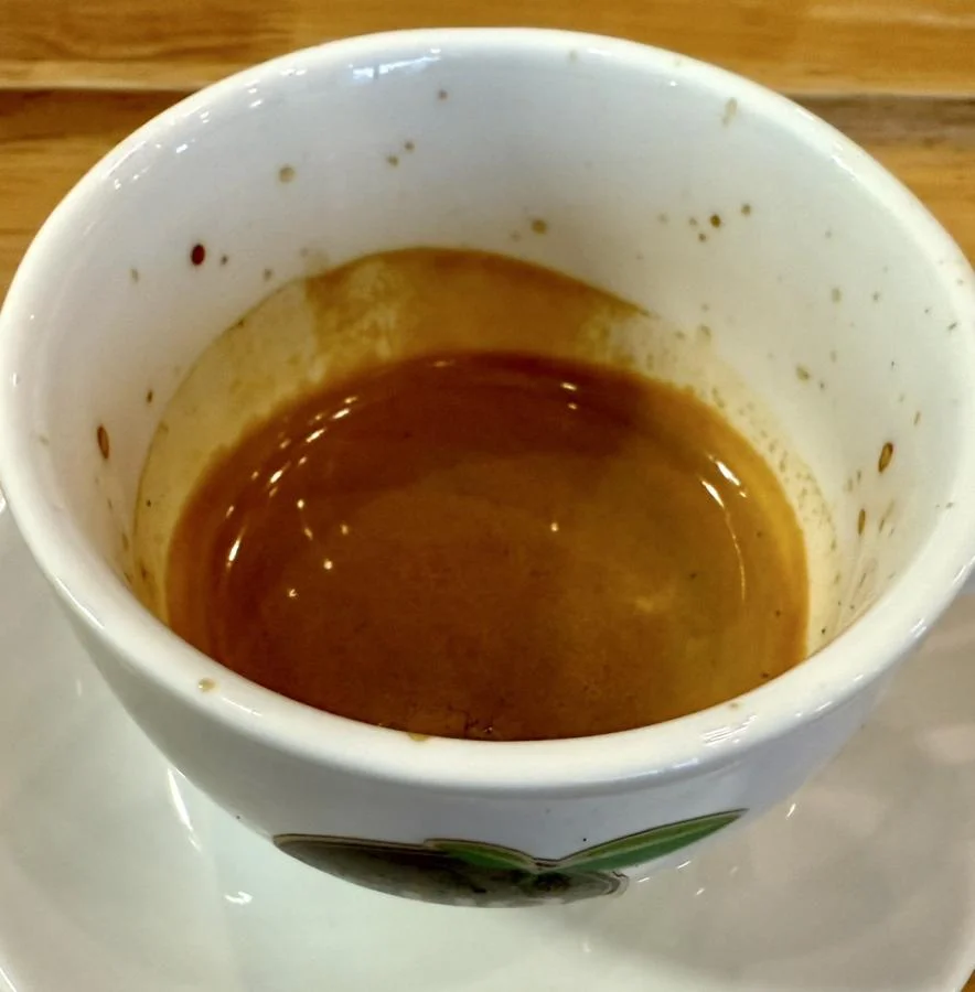 หนุ่ม-สุทน ชวนไปนั่งจิบกาแฟ "Mong Du Cha Cafe" อ.โชคชัย