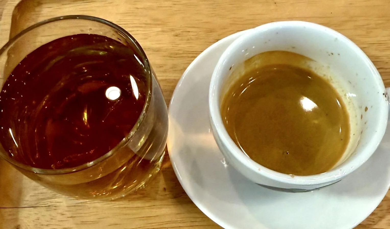 หนุ่ม-สุทน ชวนไปนั่งจิบกาแฟ "Mong Du Cha Cafe" อ.โชคชัย