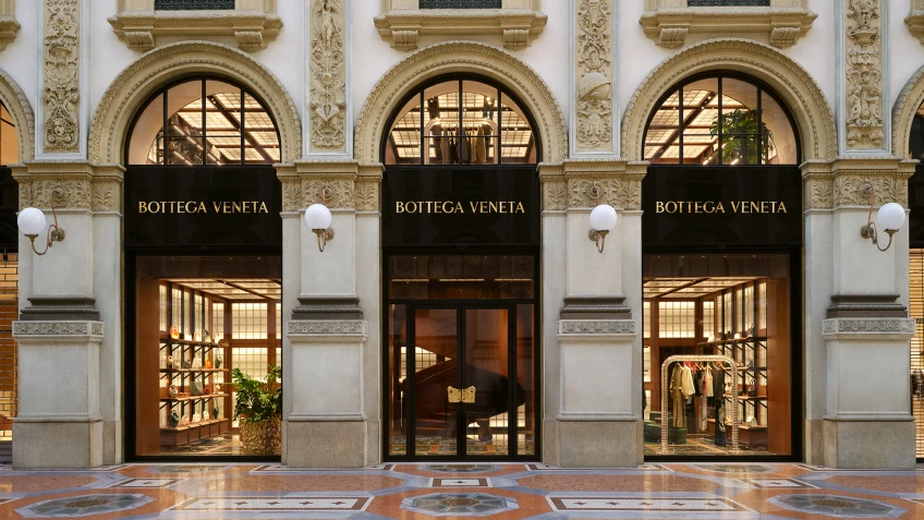 BOTTEGA VENETA เปิดสโตร์แห่งใหม่ที่ GALLERIA VITTORIO EMANUELE II ณ กรุ ...